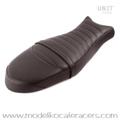 Find multi-colored two-seater seats for your BMW RnineT